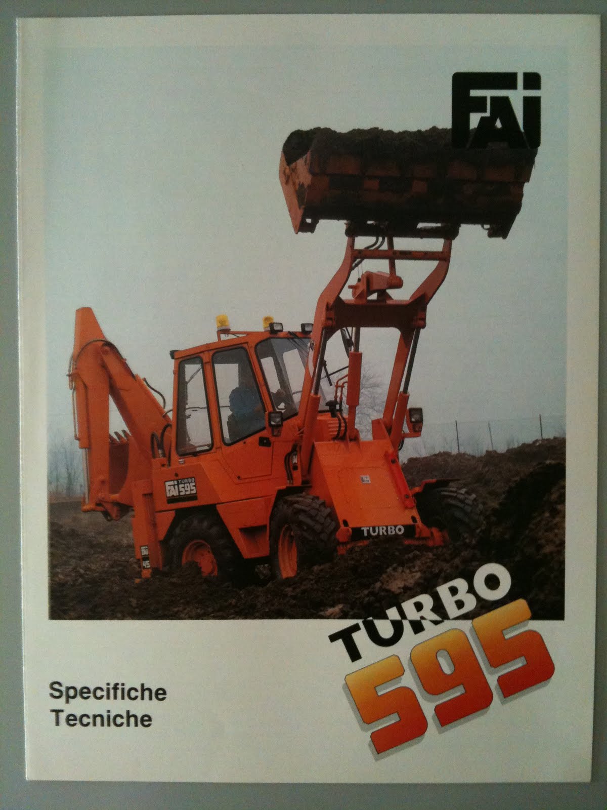 Earthmoving Machinery Sales Brochures: FAI Backhoe Turbo 595 #617