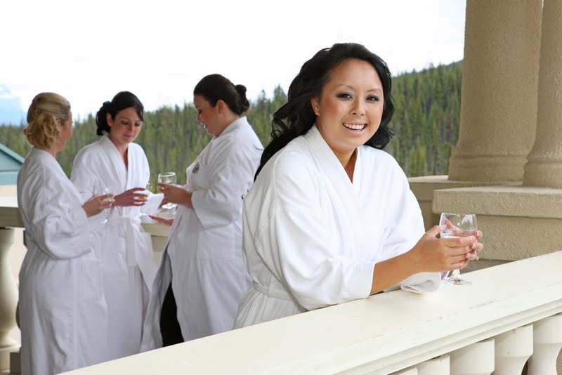 Alpine Peak Photography: Lake Louise Photographer - Lisa & Levi ...