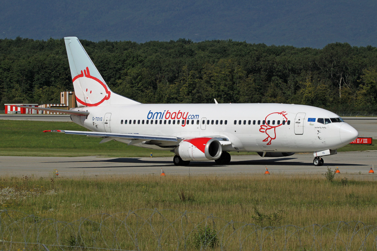 Planes and Trains - Planes 2011: G-TOYG / Boeing 737-36N / bmi baby