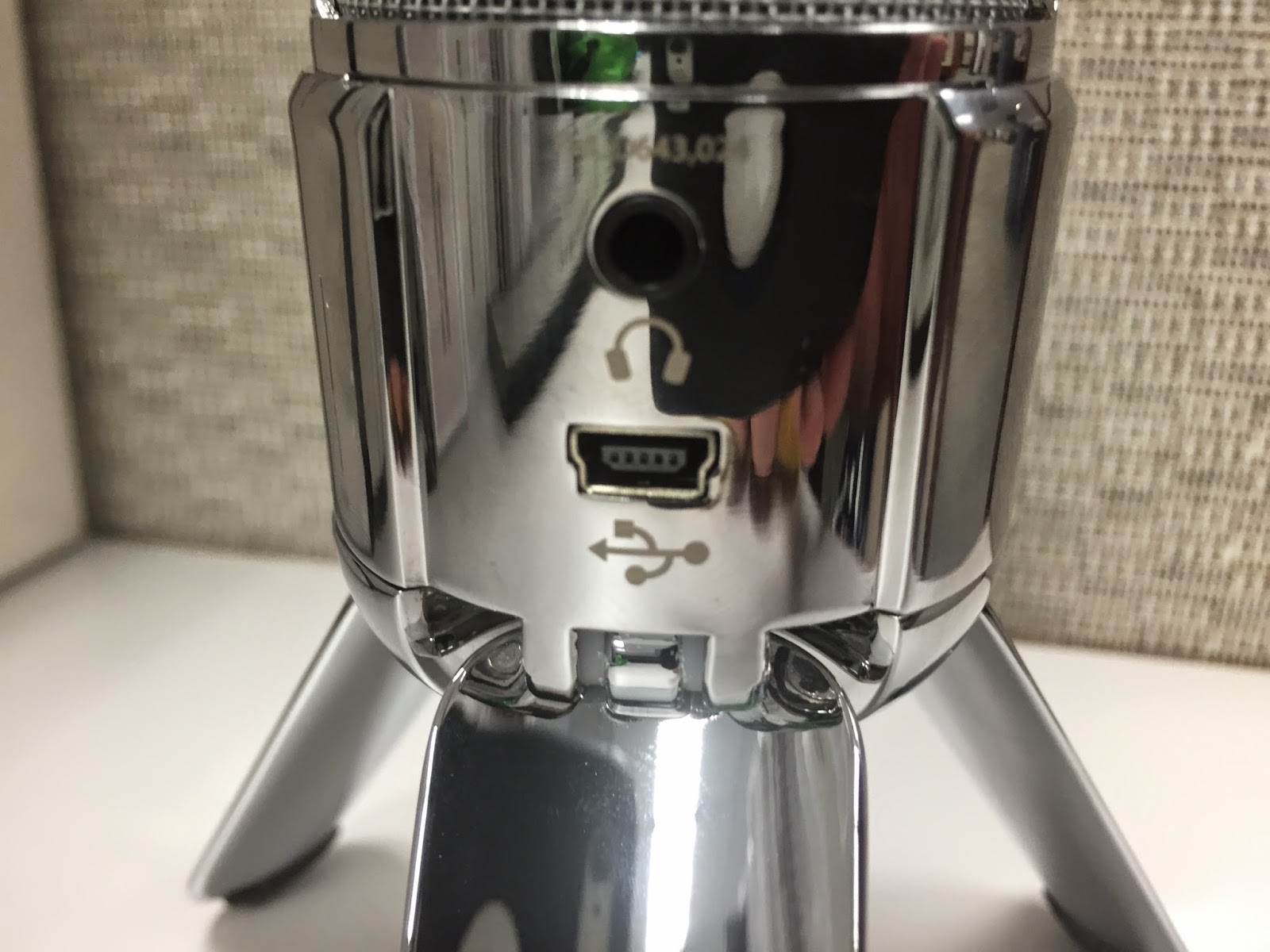 Rex and the Bass: Samson Meteor Mic USB Microphone Review