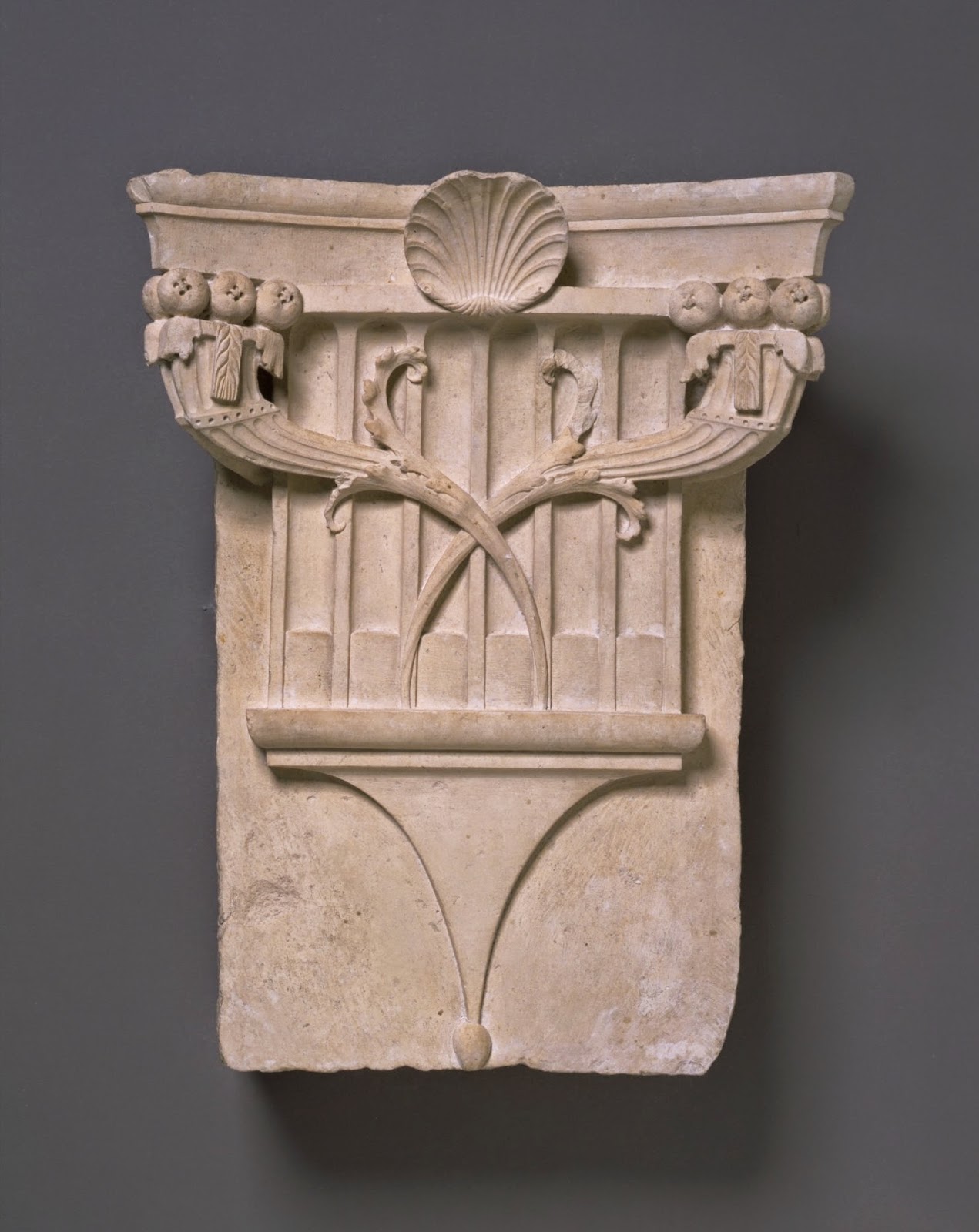 Spencer Alley: Corbels