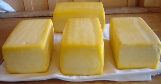 Queijos e Companhia: Queijo Serrano