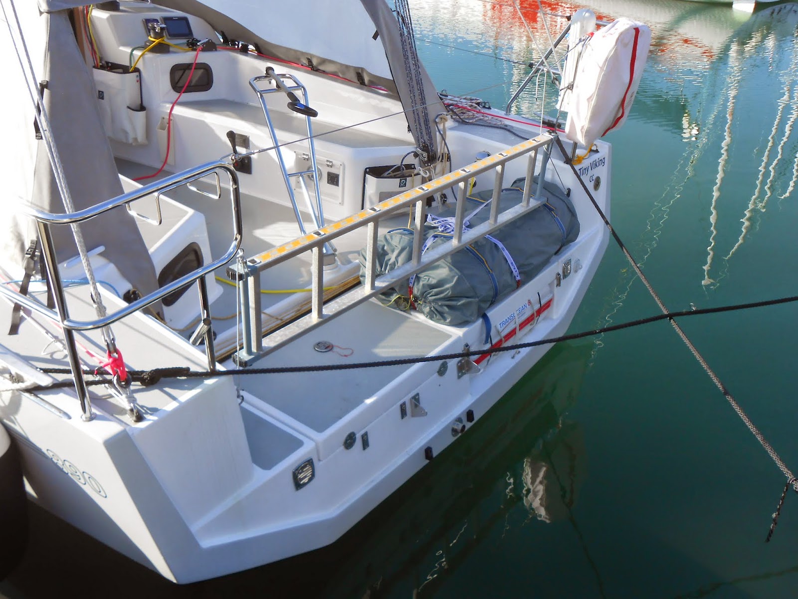 RM890 présenté par ADN: Nouveau RM 890 des chantiers FORA MARINE ...
