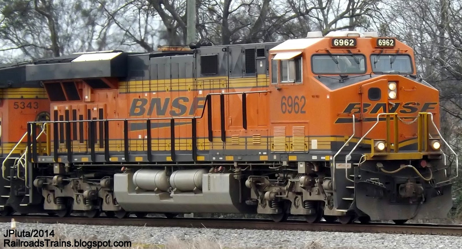 RAILROAD Freight Train Locomotive Engine EMD GE Boxcar BNSF,CSX,FEC ...