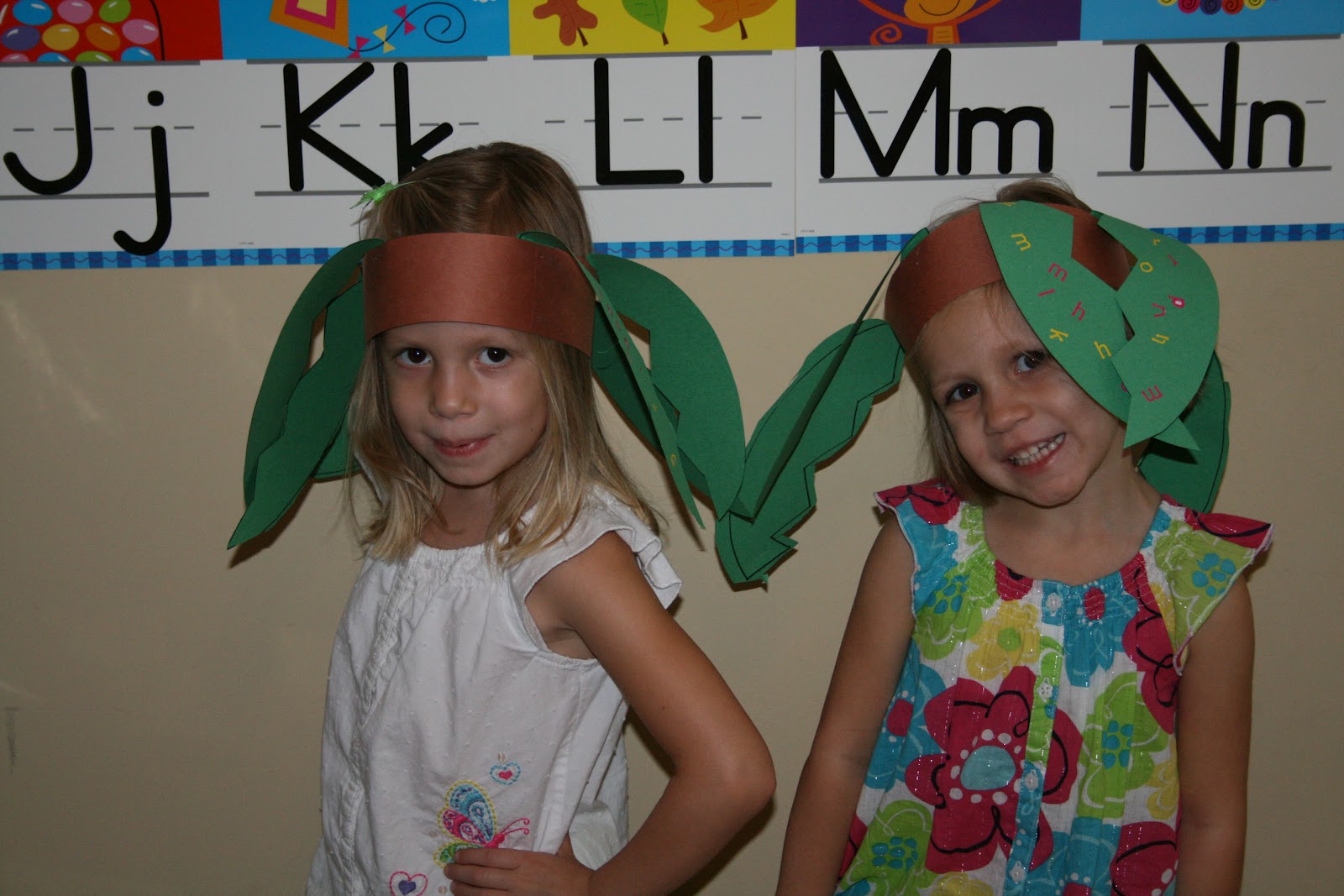 The Hands Full and Happy Housewife: Chicka Chicka Boom Boom Welcome to ...