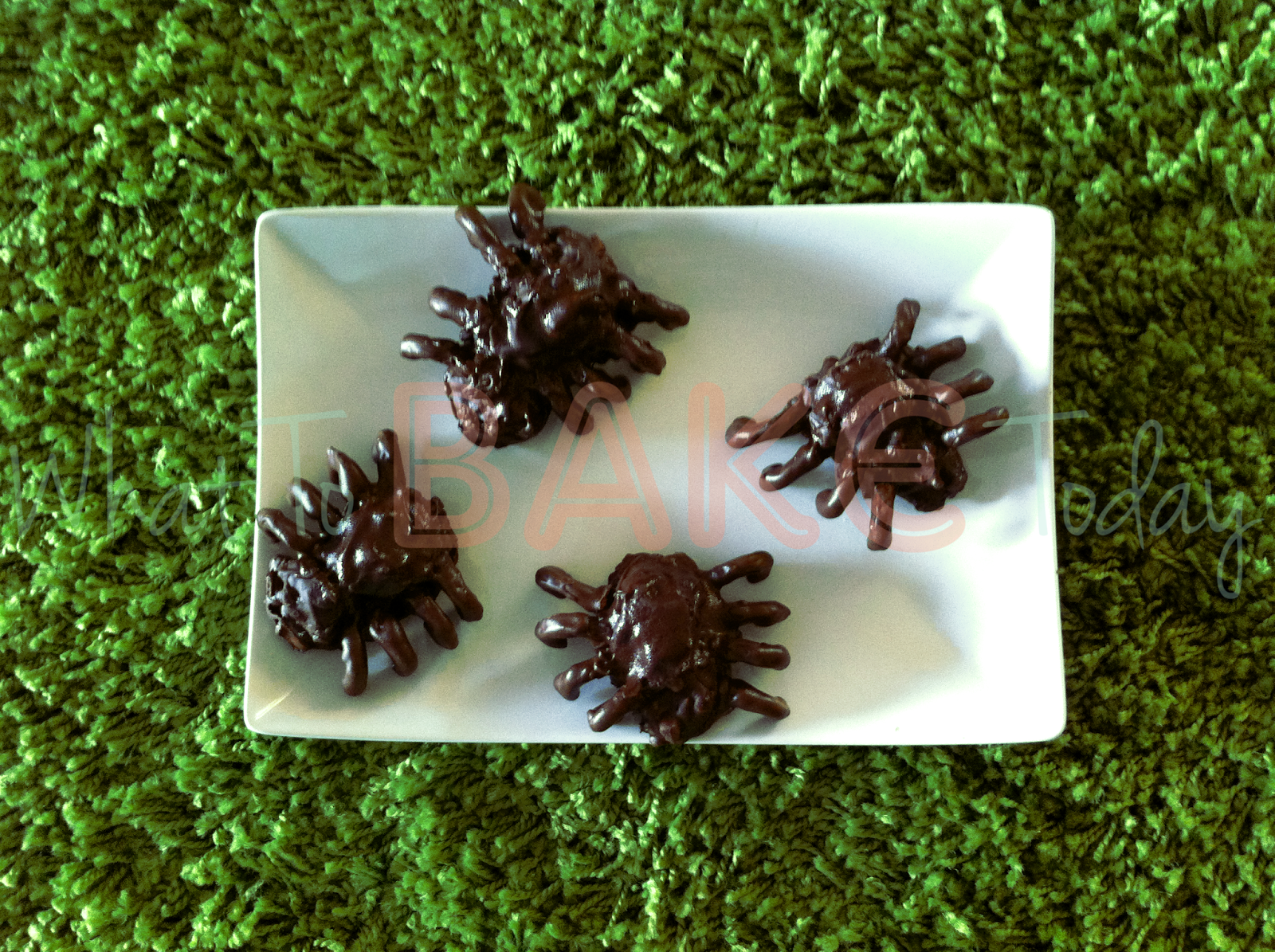 What To Bake Today: Crunchy Chocolate Spiders (Halloween)