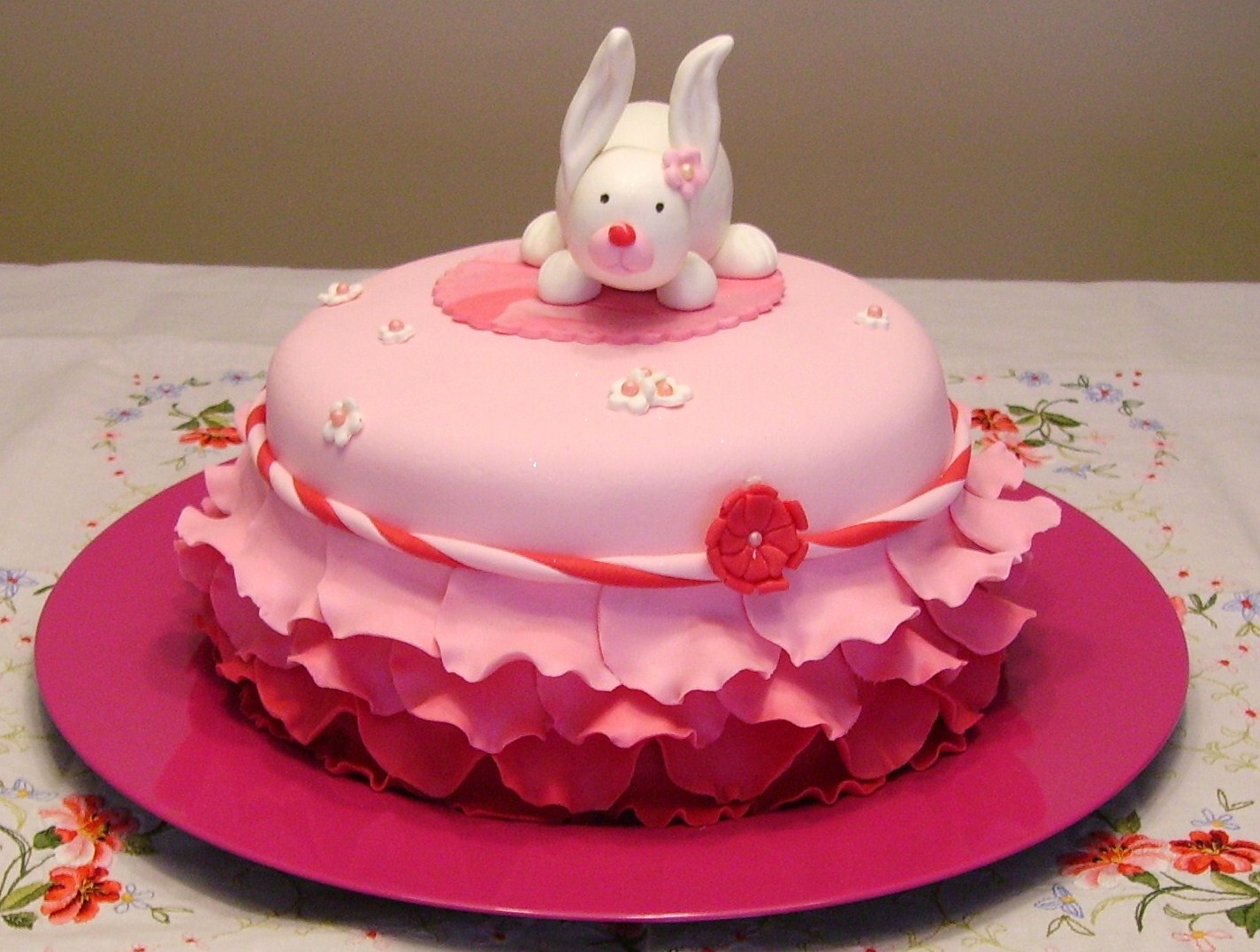 Rose´s Cakes & Desserts: Tartas con pétalos de rosa