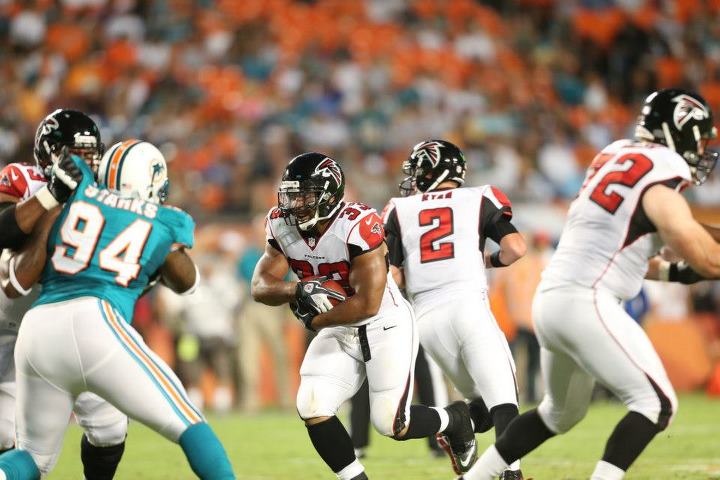 2012 Atlanta Falcons: Running Back Michael Turner Apologizes For DUI ...