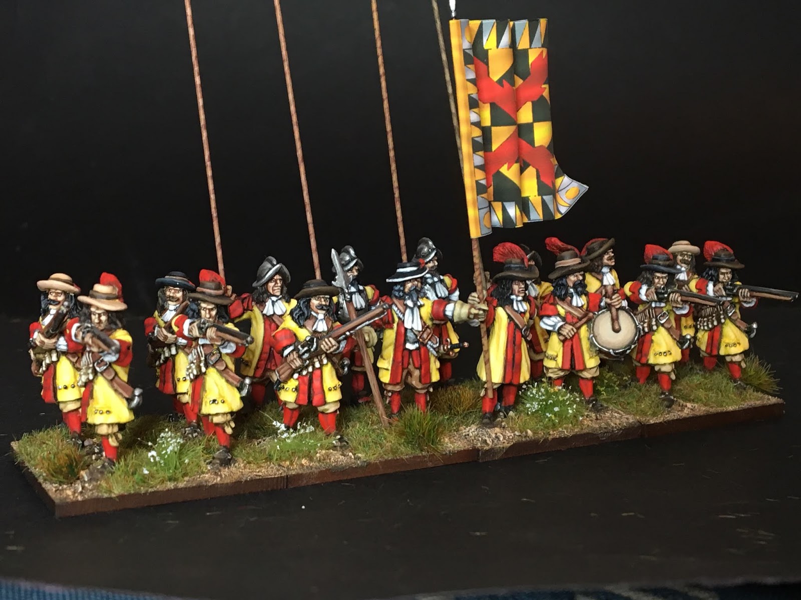 Spanish Lead Painting: 28mm Tercio de Burgos, "Amarillos Viejos" (Old ...