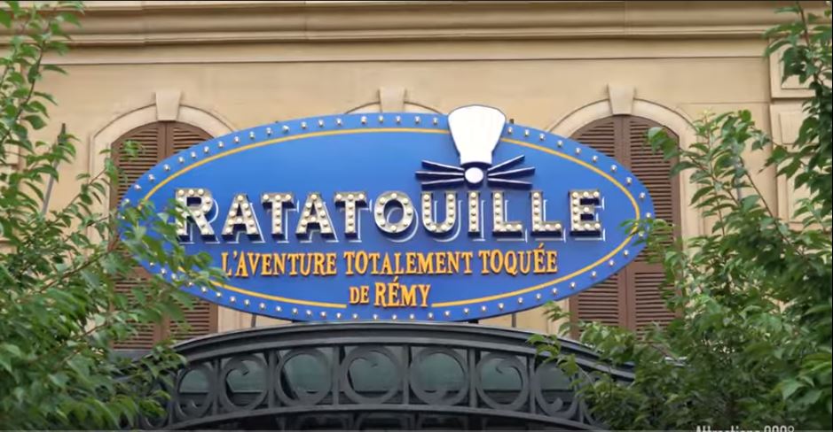 Walt Disney : [4K] Trackless Ride - Ratatouille Ride - Disneyland Paris