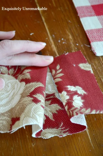 Box Pleat Scrap Fabric Garland - Exquisitely Unremarkable