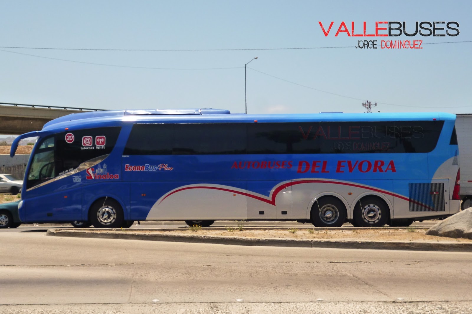 Vallebuses: 0470 - Autobuses del Évora