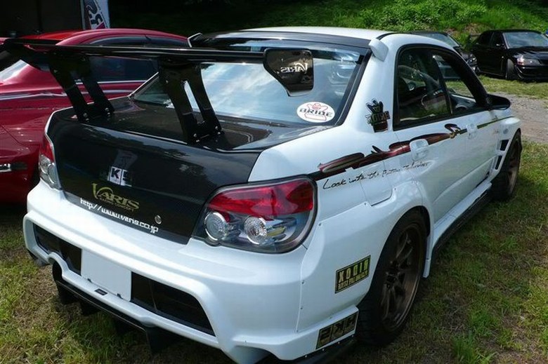 Midnight Garage Bodykit Centre: Subaru Version 9 Varis Bodykit