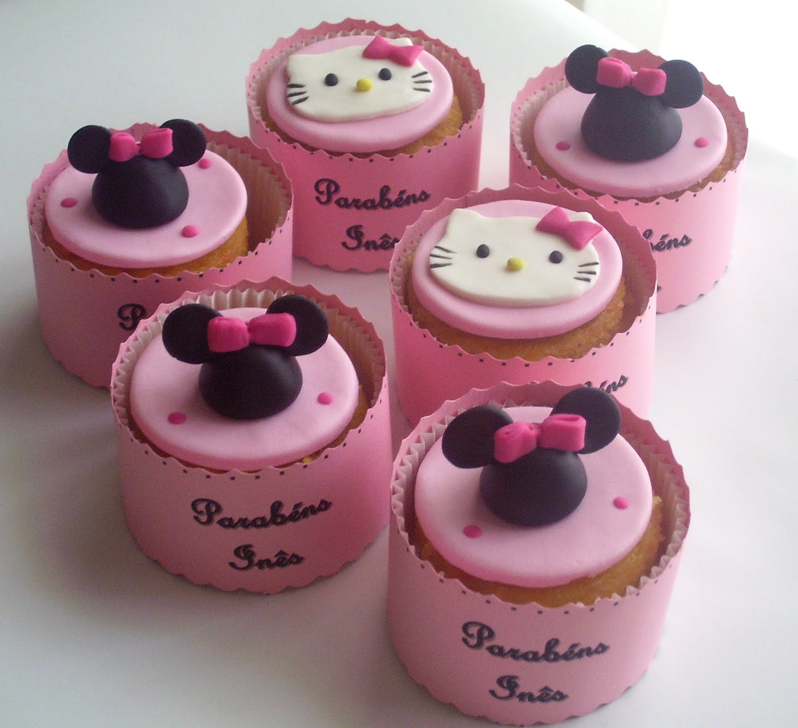 os sonhos sabem a bolos: mini-bolos personalizados