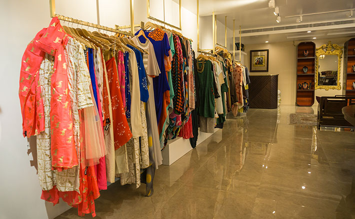 MULTI-DESIGNER STORE The Open Trunk IS A ONE-STOP FASHION DESTINATION ...