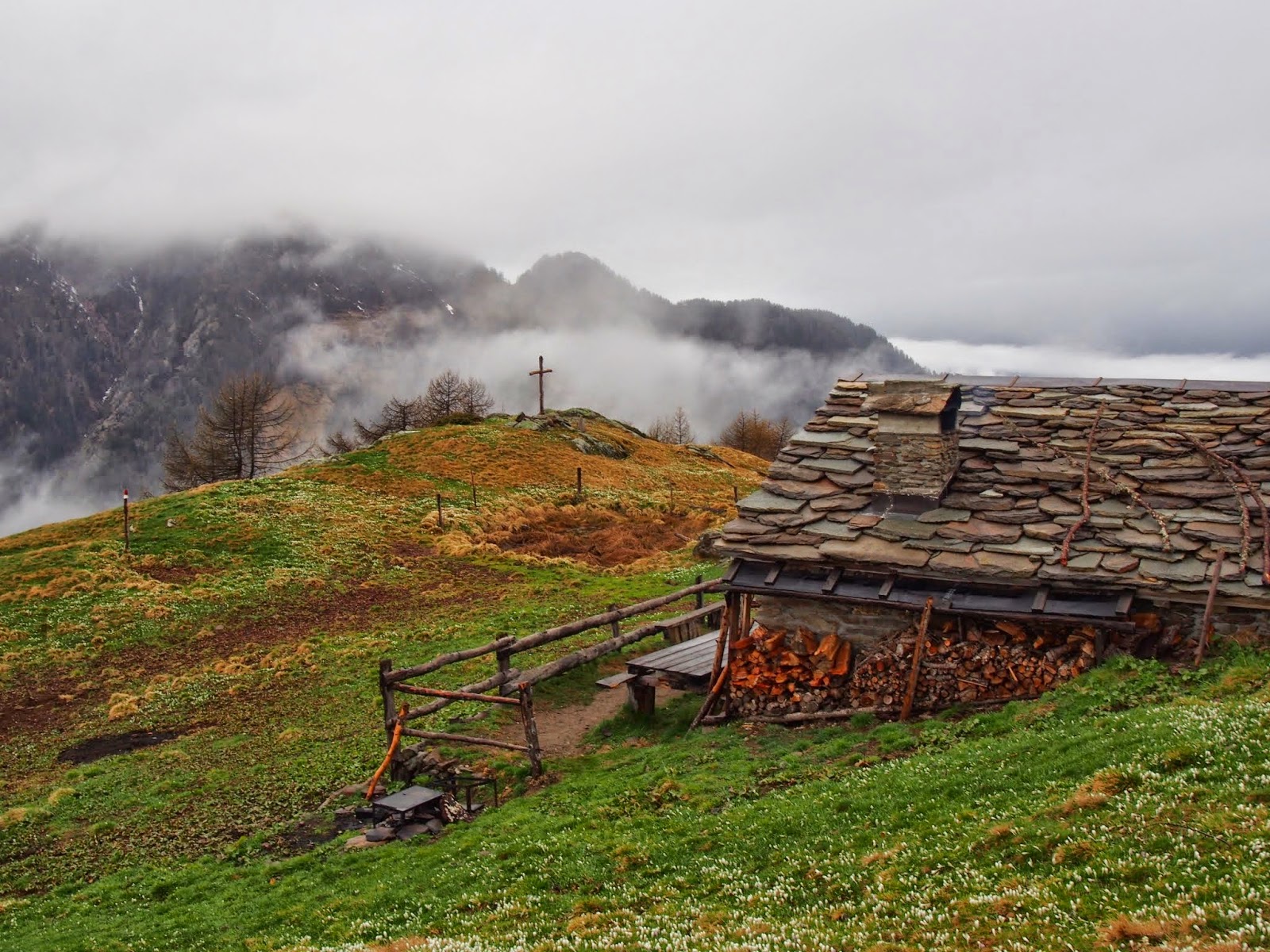 Vagare tra le cime: bivacco Gusemeroli - val Tartano (SO)