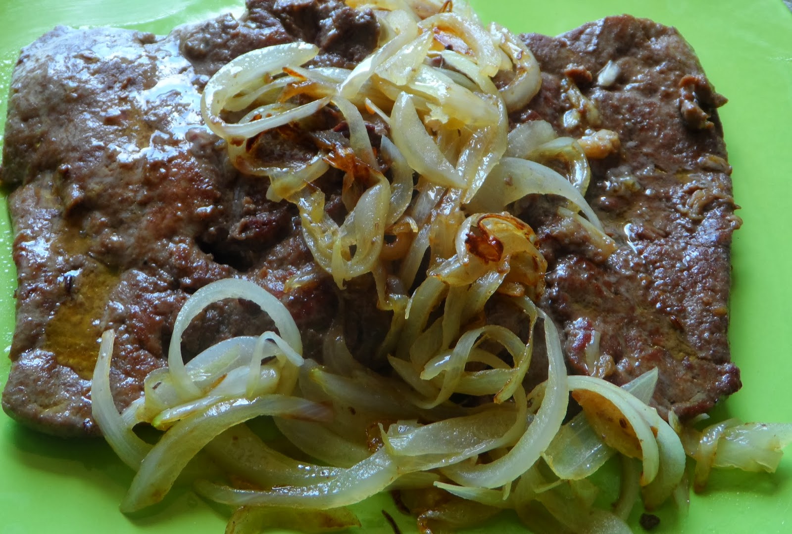 juanita ideas para el hogar: HIGADO ENCEBOLLADO