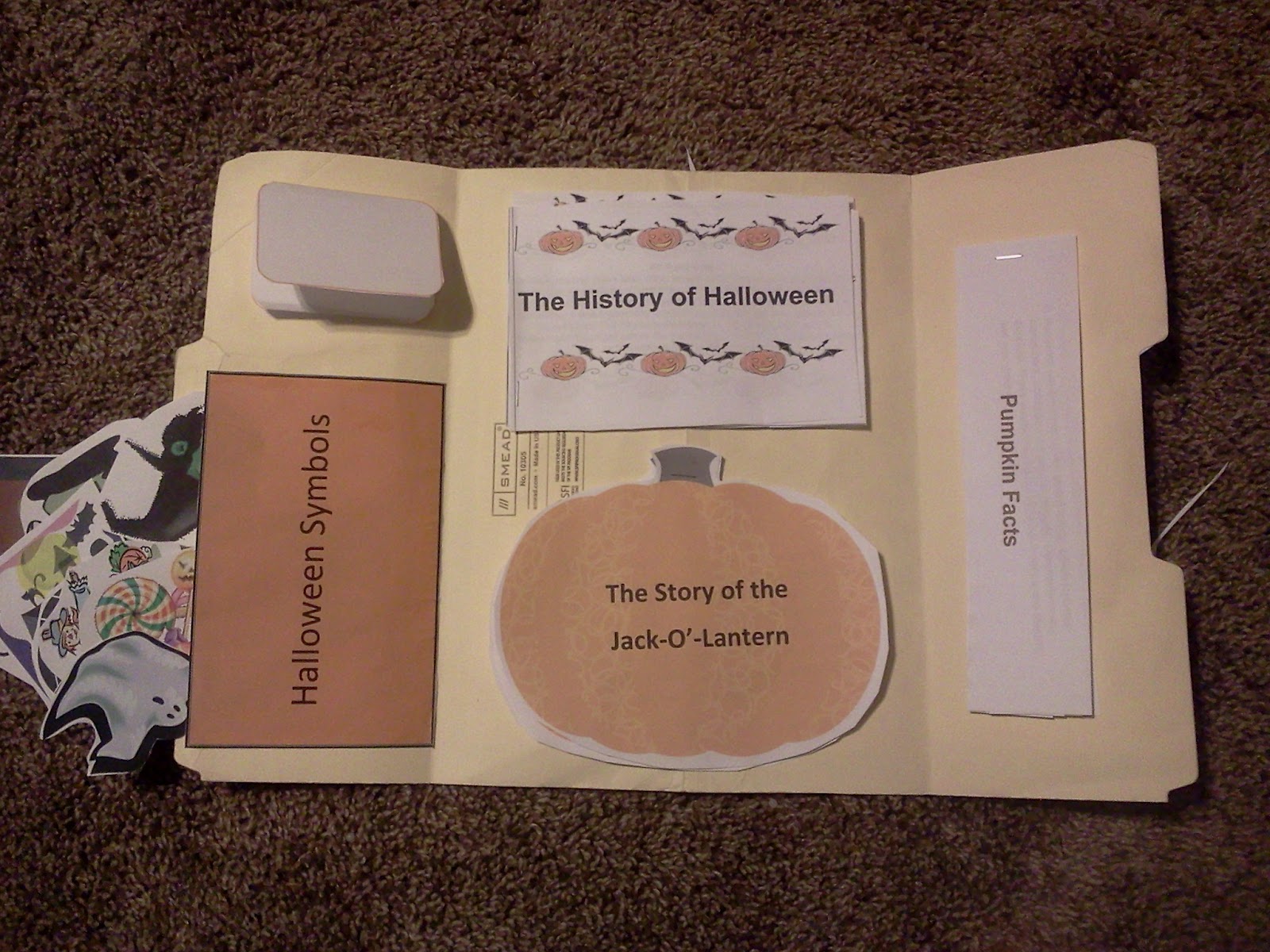 Molding Minds Homeschool - life. love. learning.: Halloween Lapbook and ...