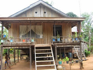 Rumah Tradisional Bugis ~ Busursulsel