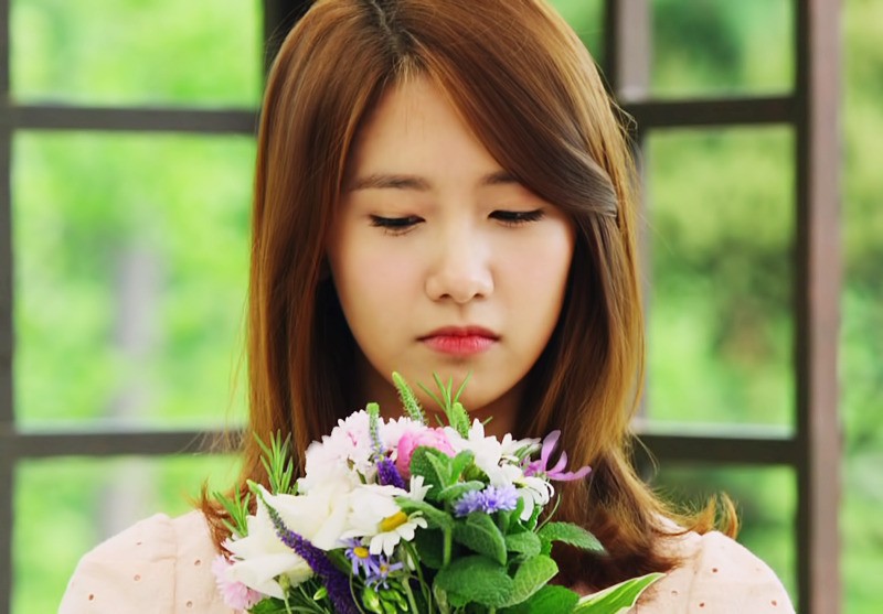 Yoona Love Rain Hair