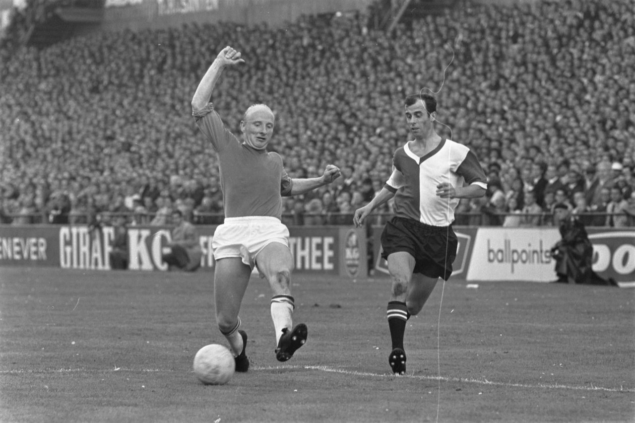 Soccer, football or whatever: Feyenoord Greatest All-Time Team