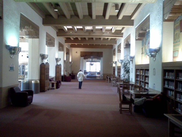 New Mexico - Enchantment and Adventure: UNM Campus and Library