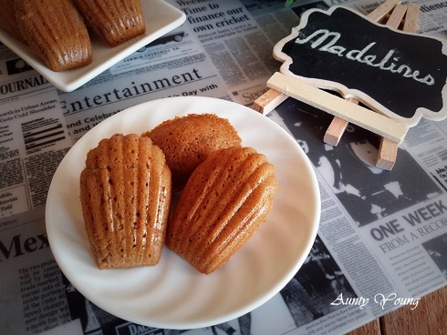 Aunty Young（安迪漾）: 美禄马德琳蛋糕 (Milo Madelines)
