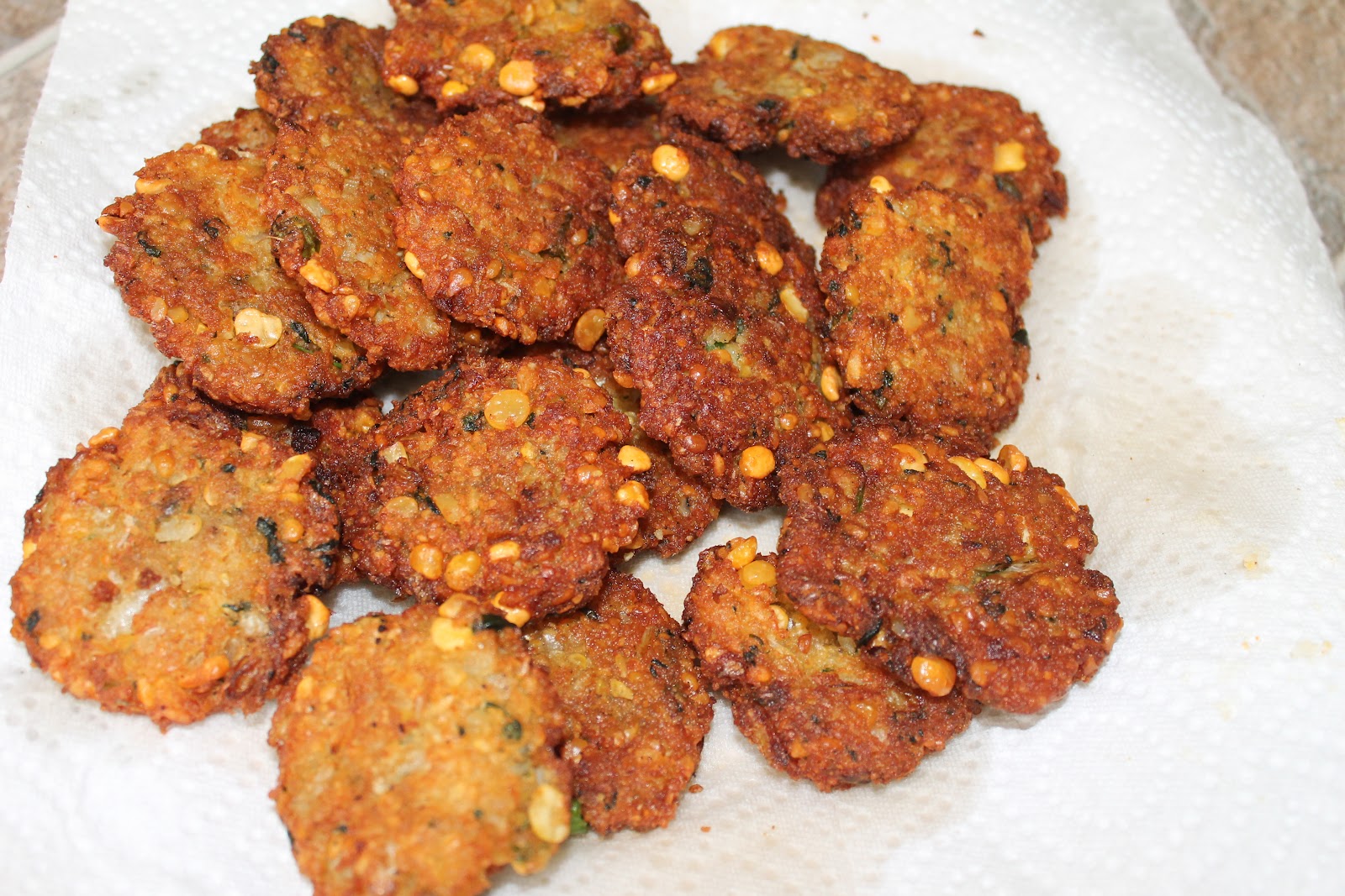 masala garelu /Chana dal vada / chitti garelu