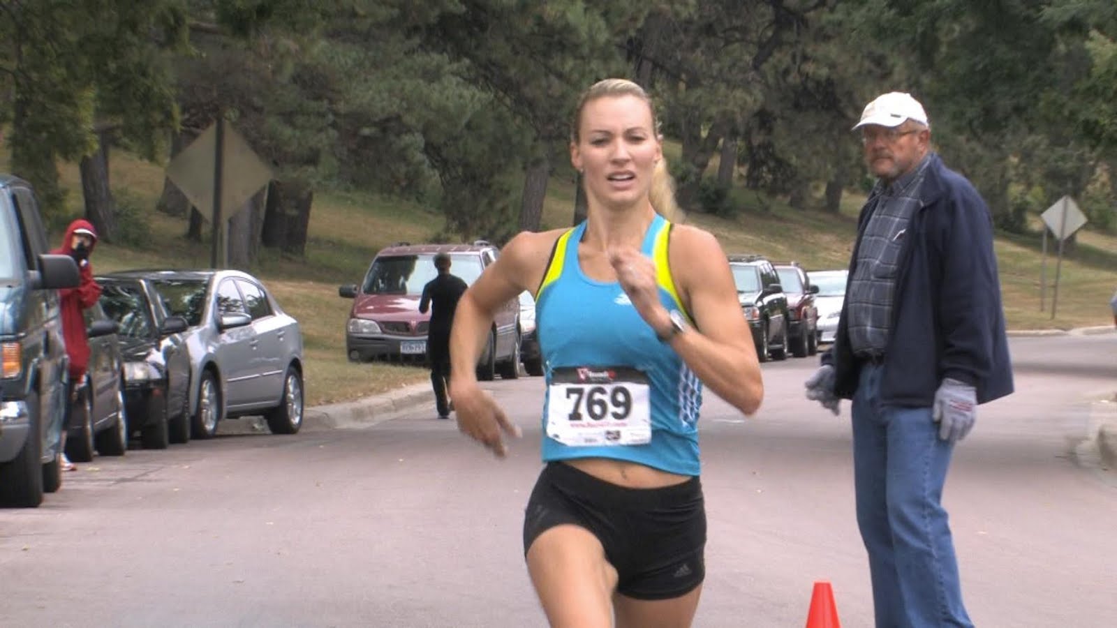 Villanova Running: Tollefson Goes 16:31 for Bolder Dash 5K Win