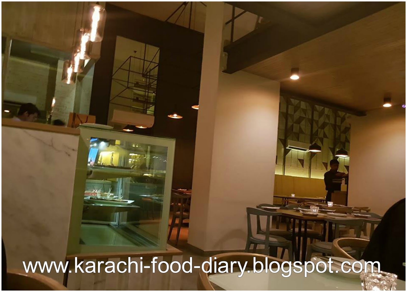 Karachi Food Diary: Xander’s opens new branch at Tipu Sultan road