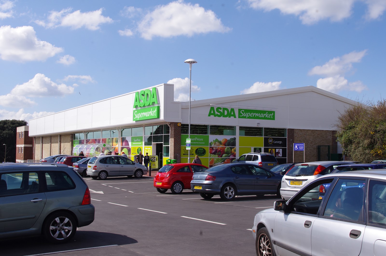 thanetonline: The new Asda Supermarket in Ramsgate