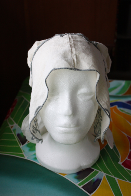 Colonial Style Bonnets