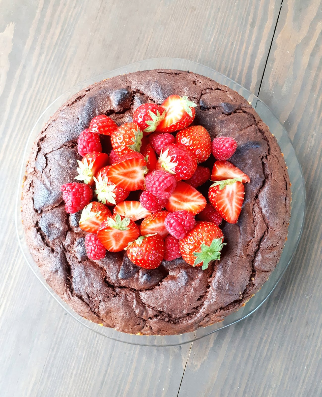 Gluteeniton ja maidoton mutakakku