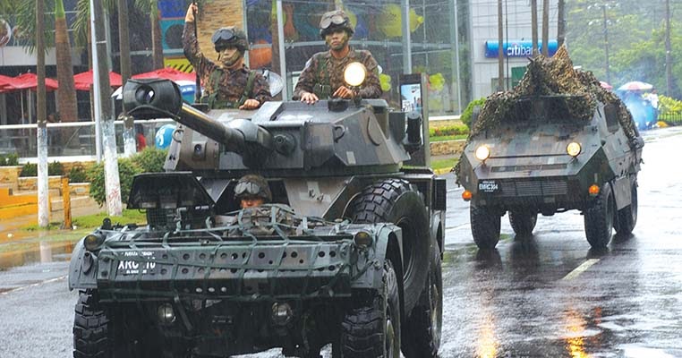 Blog de las Fuerzas de Defensa de la República Argentina: Vehículos ...