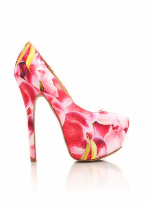 Ultimate Spree: TUESDAY SHOESDAY