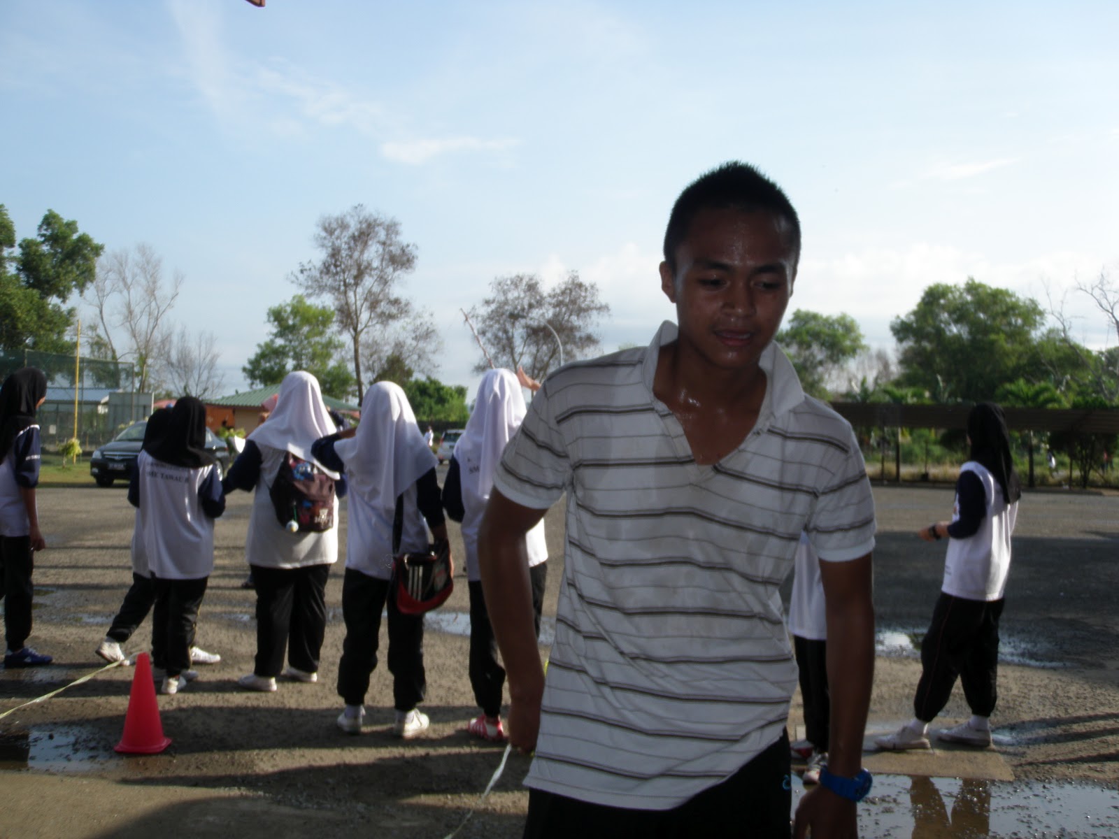 Panitia Bahasa Melayu SMK Tawau II: Hari Merentas Desa SMK TAWAU II 2012