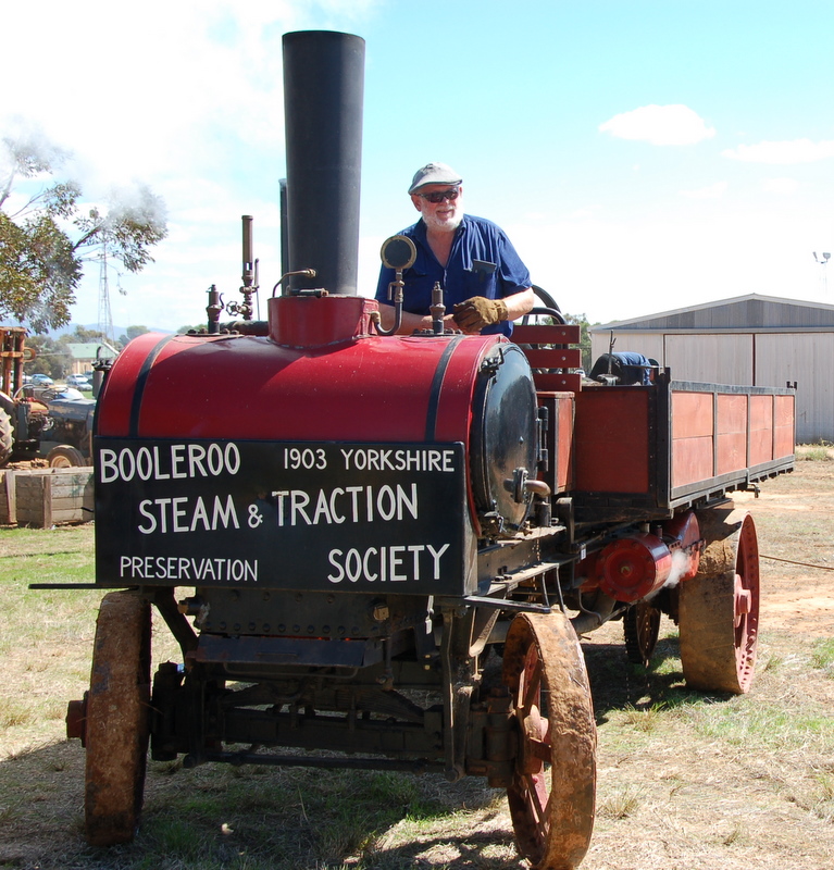 Tabubilgirl: Steam Engines!