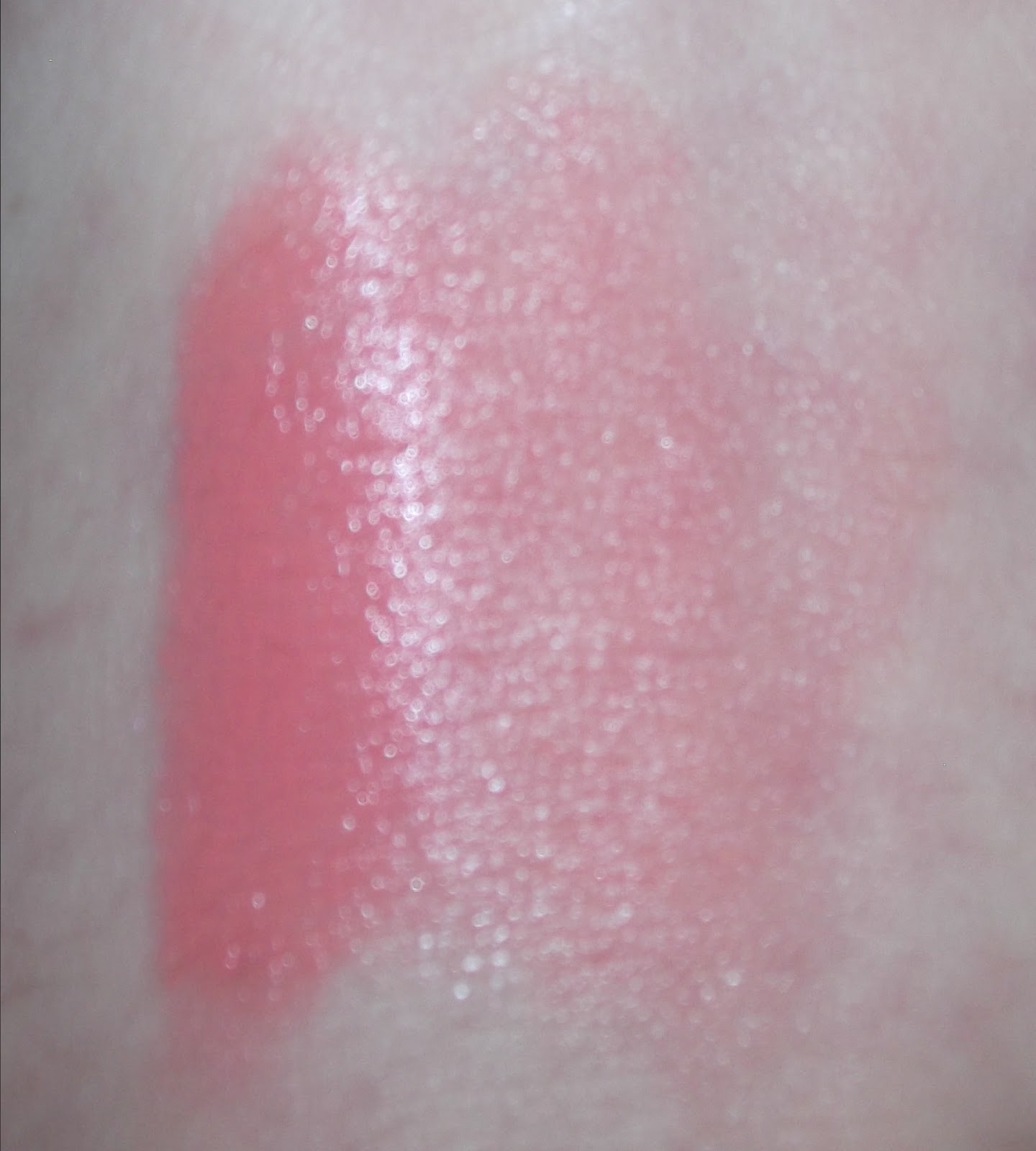 Beauty Stir: Review: Yves Saint Laurent Rouge Volupte 13 Peach Passion!