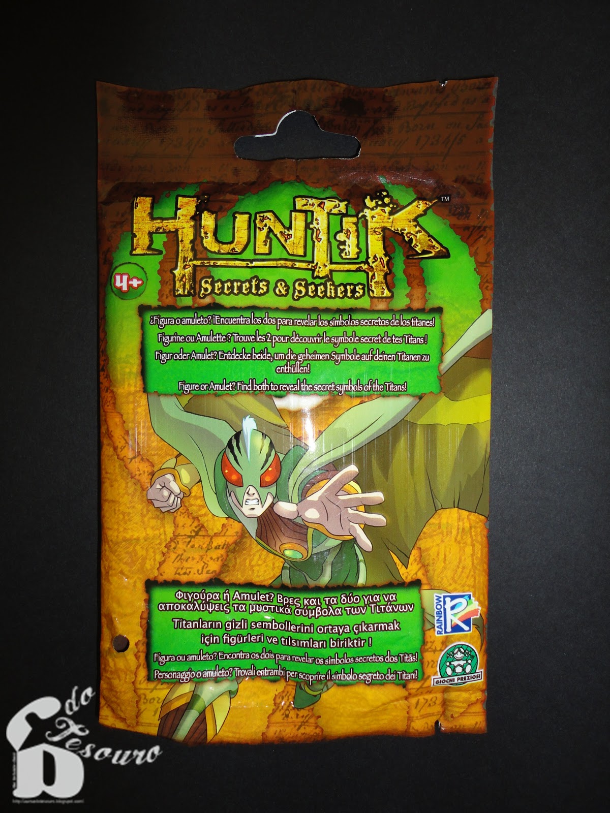 A ARCA DO TESOURO: Huntik: Secrets and Seekers - PVC