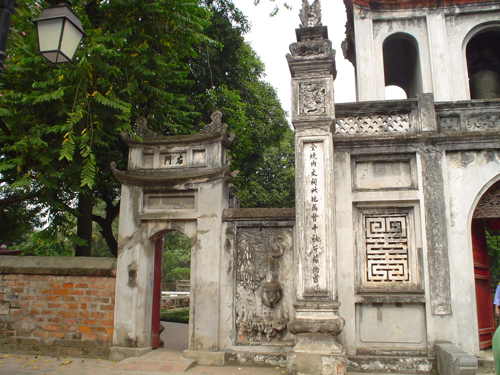 Temple of Literature - Hanoi (Vietnam) - Guide of Vietnam - Vietnam ...