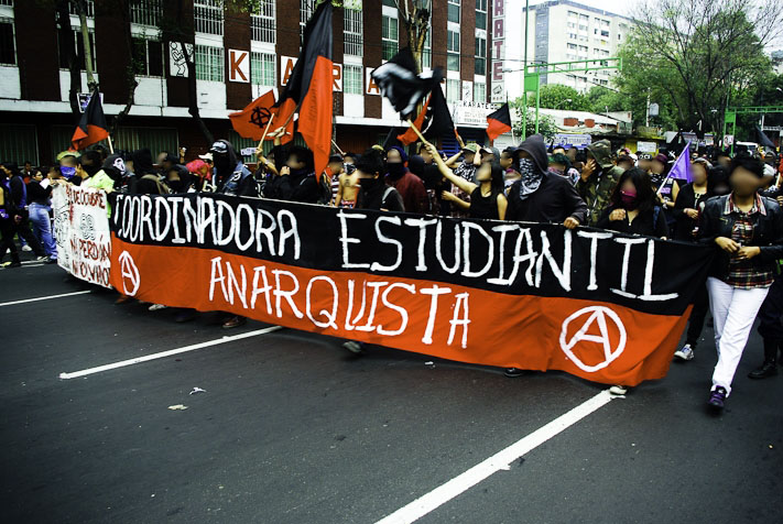Coordinadora Estudiantil Anarquista Mexico: 2 DE OCTUBRE marcha ...