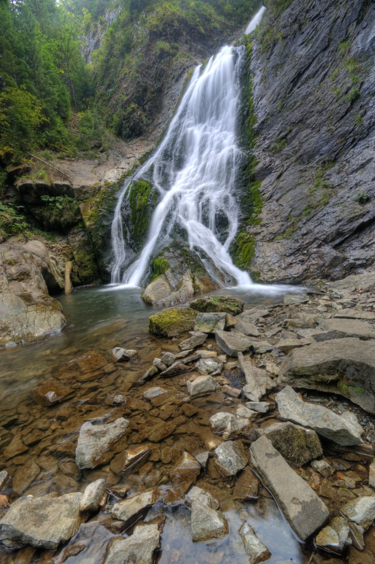 Catalin Negru: Cascada Valul Miresei (Cascada Rachitele)