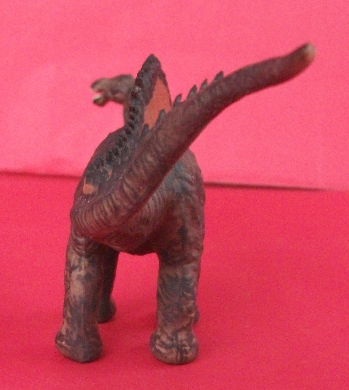 Dos Fósseis ao Plástico!: REBBACHISAURUS (PROCON COLLECTA)