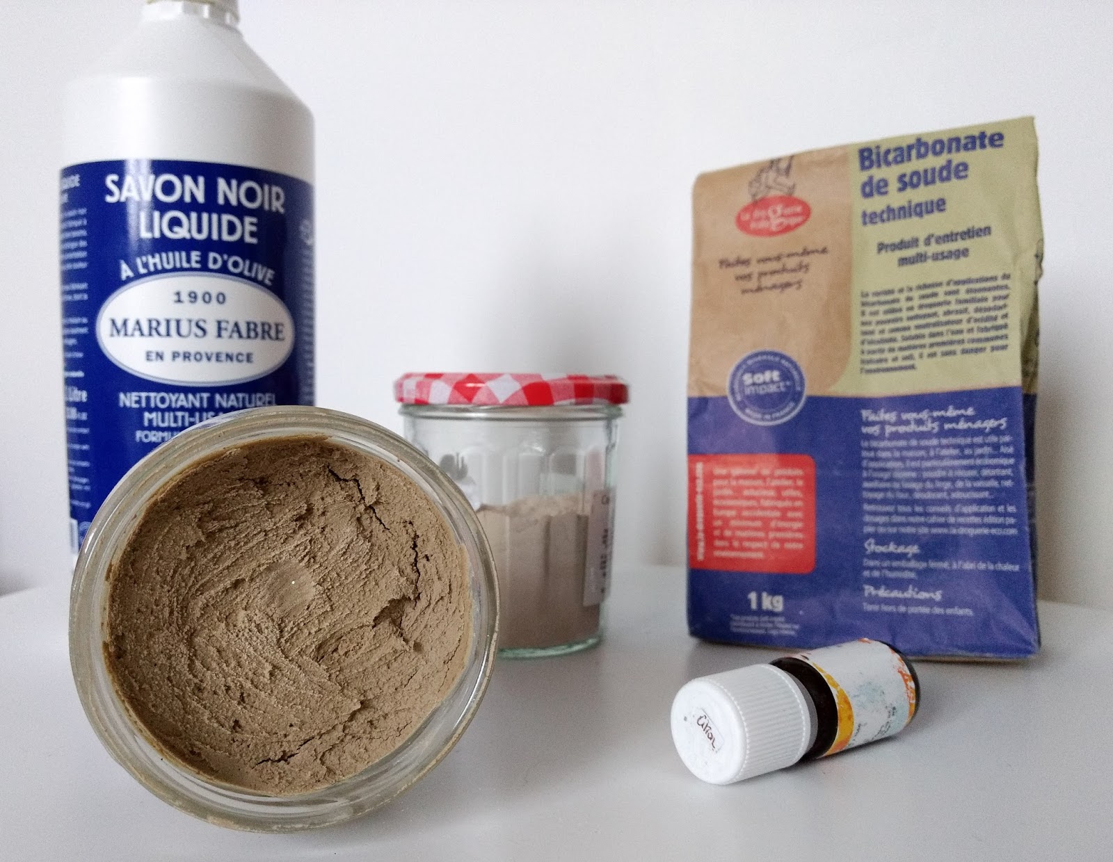 Pierre d'argile maison : le nettoyant multi-usages par excellence ...
