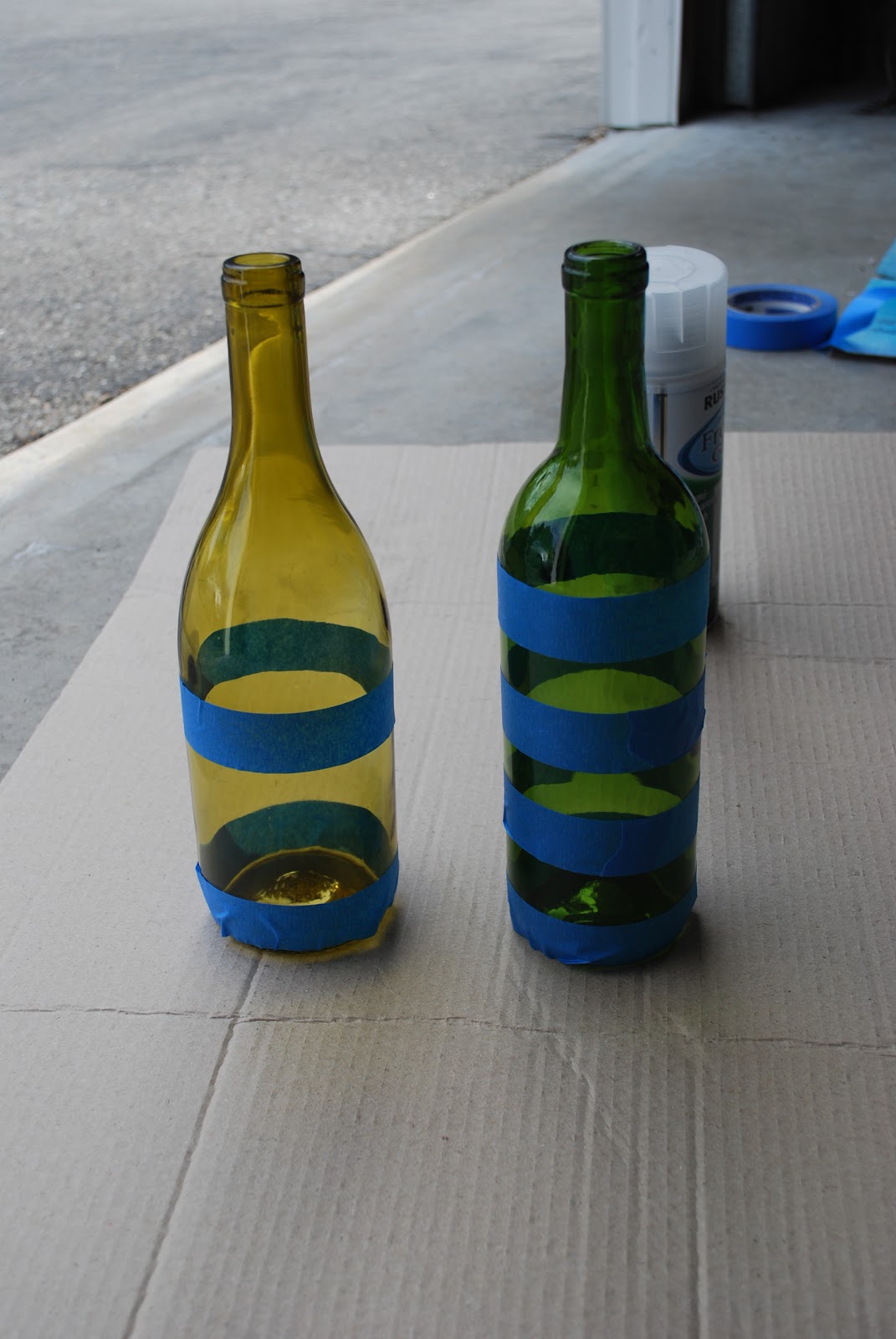 casa in the country: Upcycled Decorative Wine Bottles