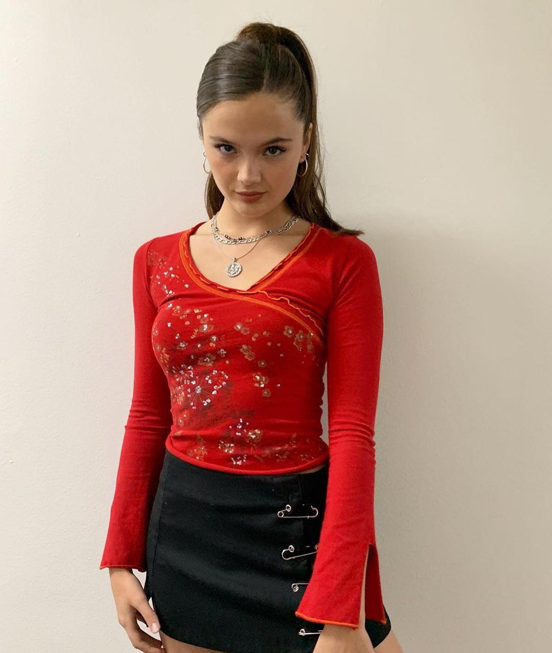 Starlet Arcade: Hot Simone Beres