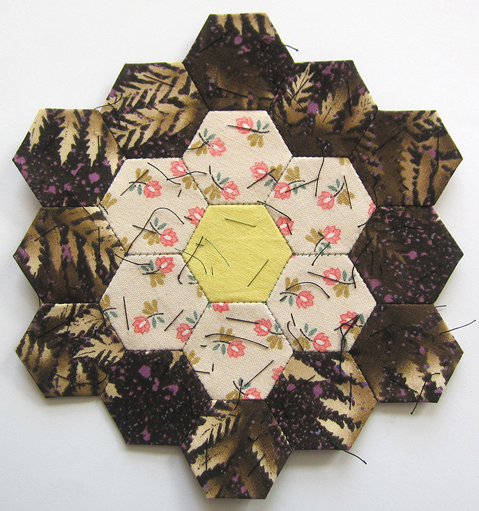 RATZER: PATCHWORK FLOWERS