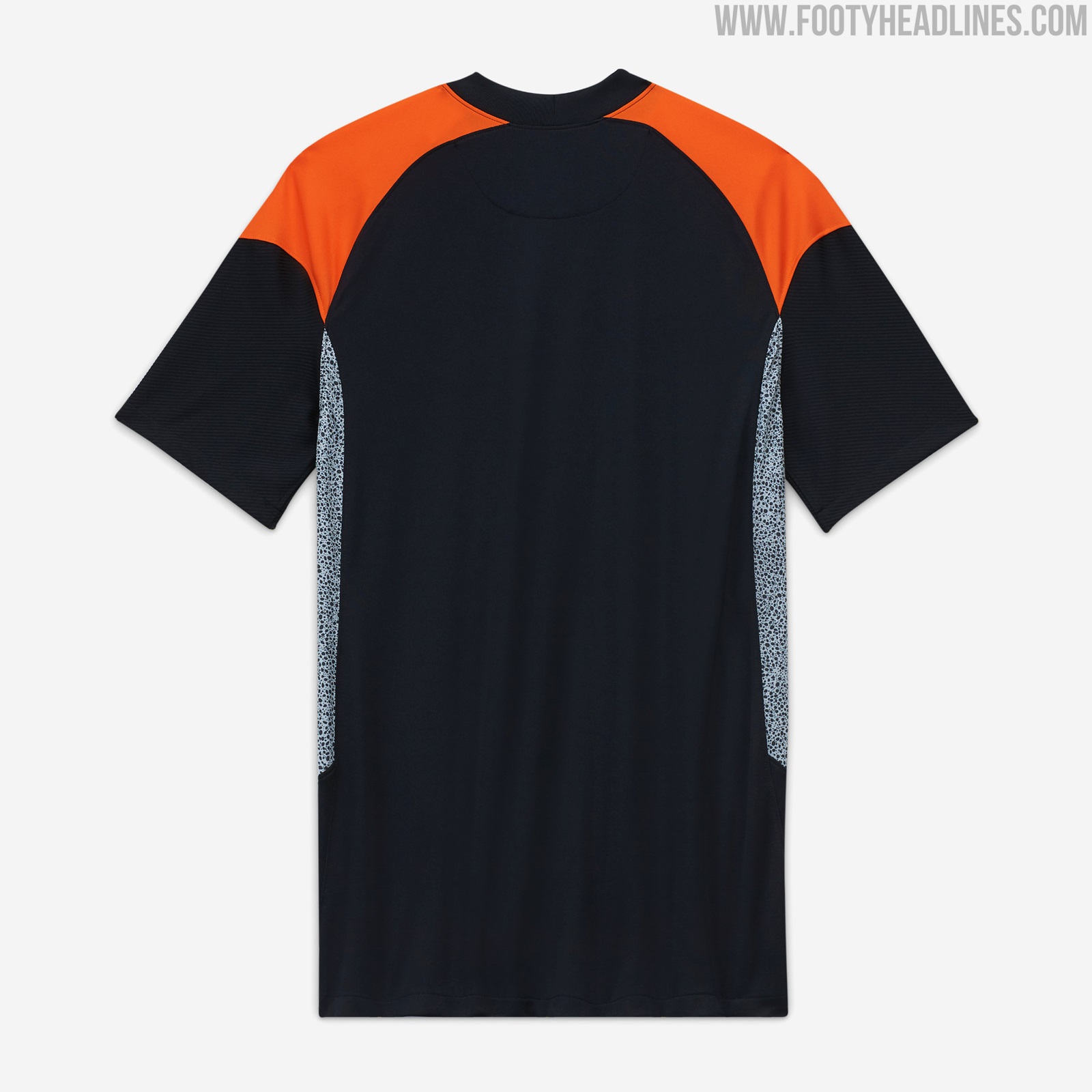 AS Roma 20-21 Third Kit Revealed - Safari Air Max Inspired - Footy ...