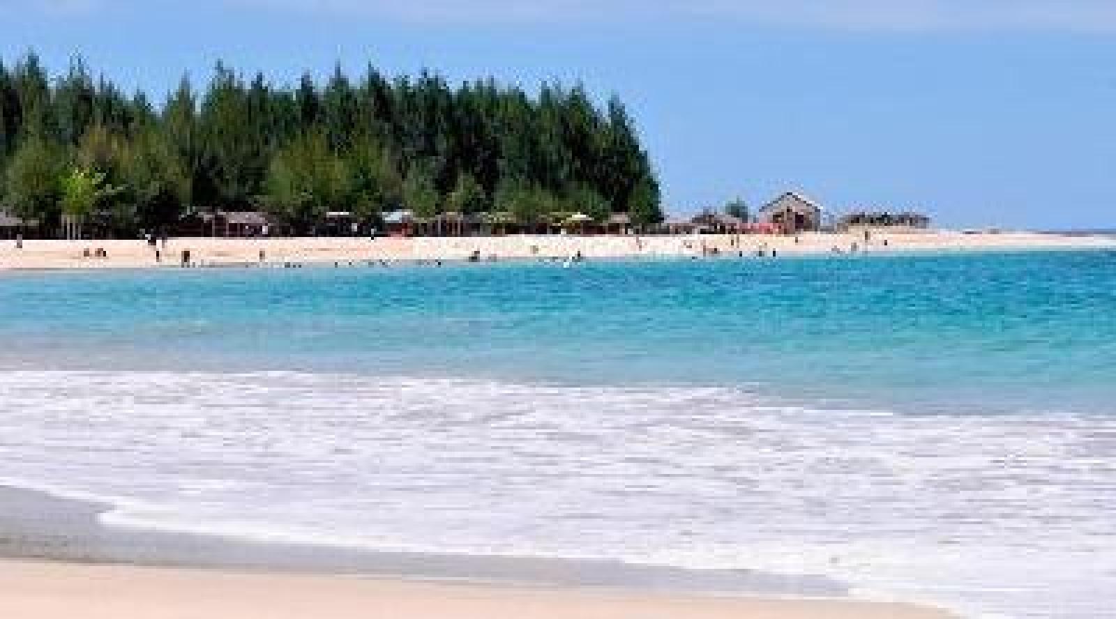 White Sand Beaches That You Must Visit In Banda Aceh - Best Travel ...