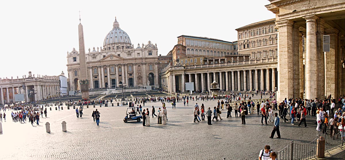 Stock Pictures: Sistine Chapel in the Vatican City in Rome Italy